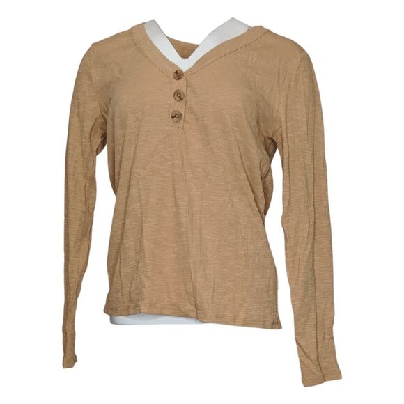 Candace Cameron Bure | Tops | Candace Cameron Bure Soft Vneck Rib Knit ...